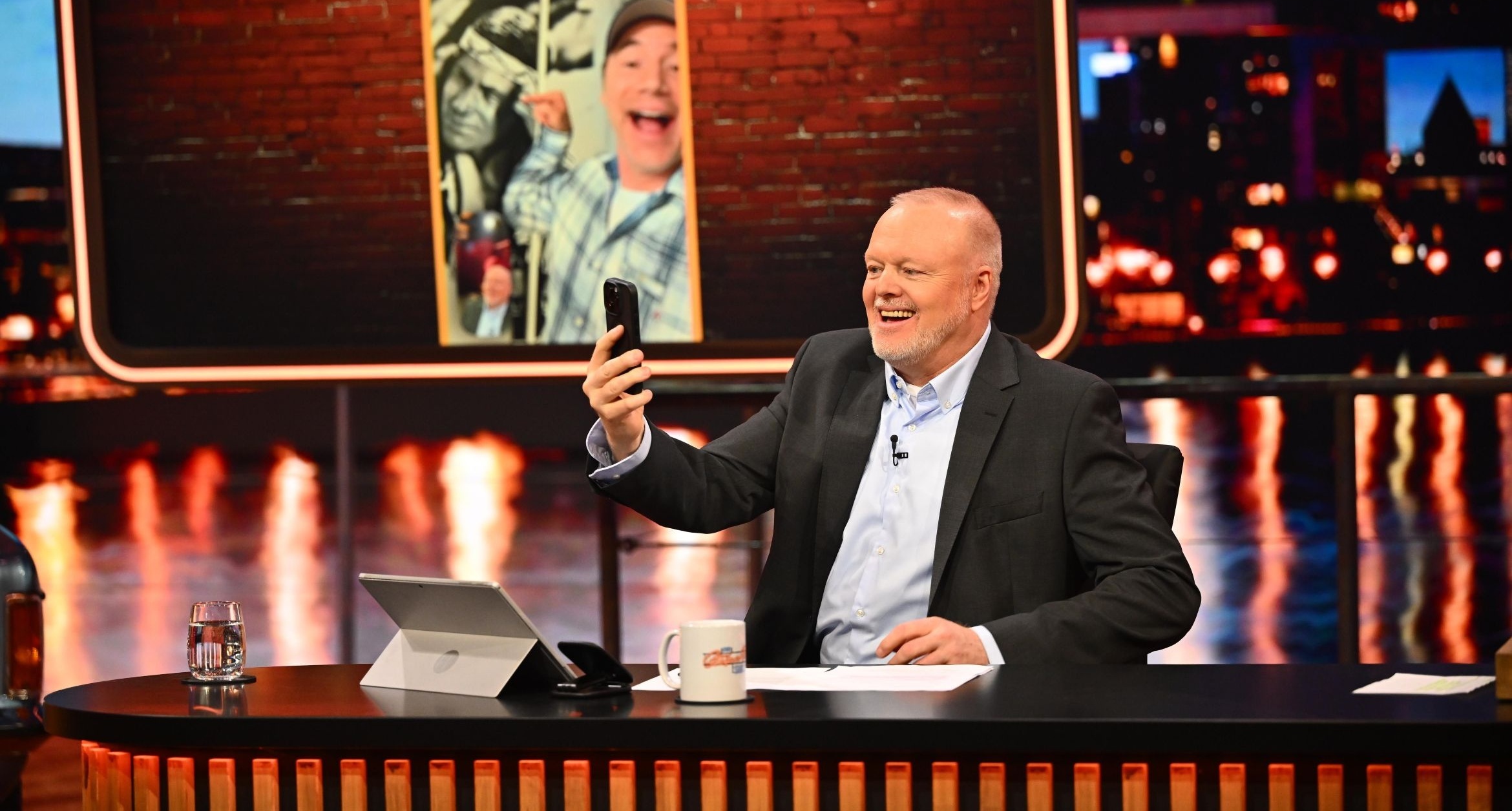 Stefan Raab verliert gegen "XY", "Doc Caro" und die "Theken-Cowboys"