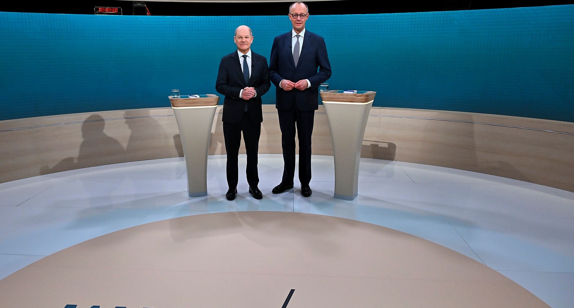 Mehr als 12 Millionen sahen TV-Duell Scholz vs. Merz - mehr als die ...