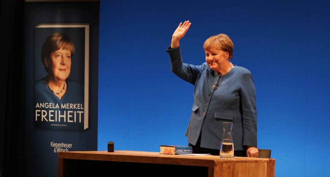 "Freiheit" von Angela Merkel: Spiegel-Besteller-Rekorde, Interview mit ...