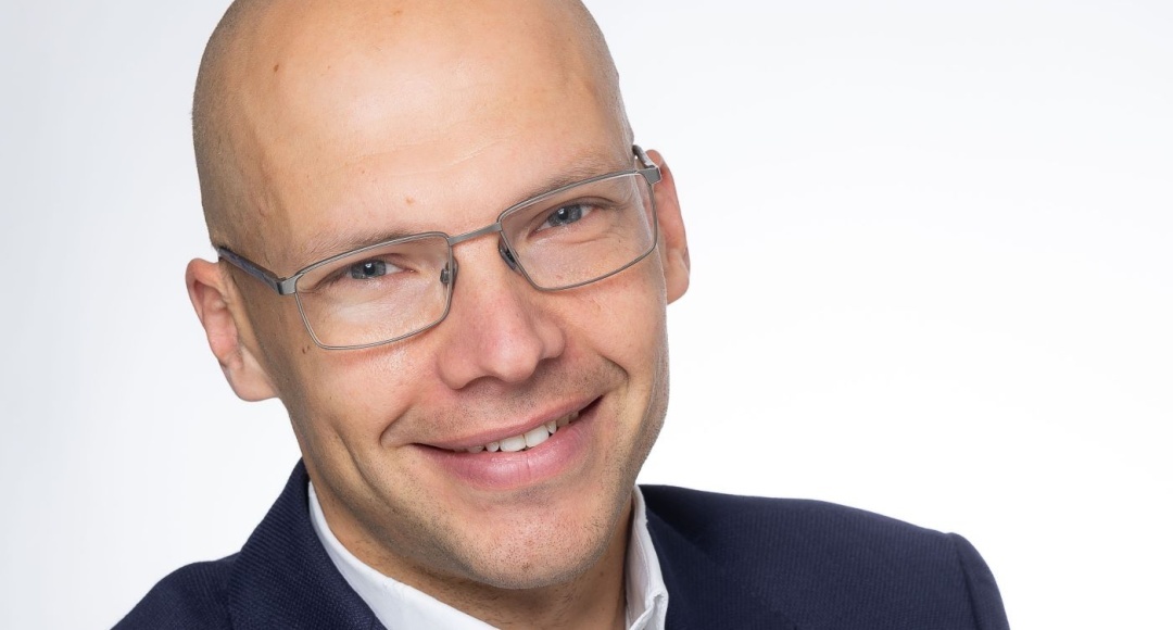Carsten Groß und Christoph Reisinger nehmen bei der Medienholding Süd ...