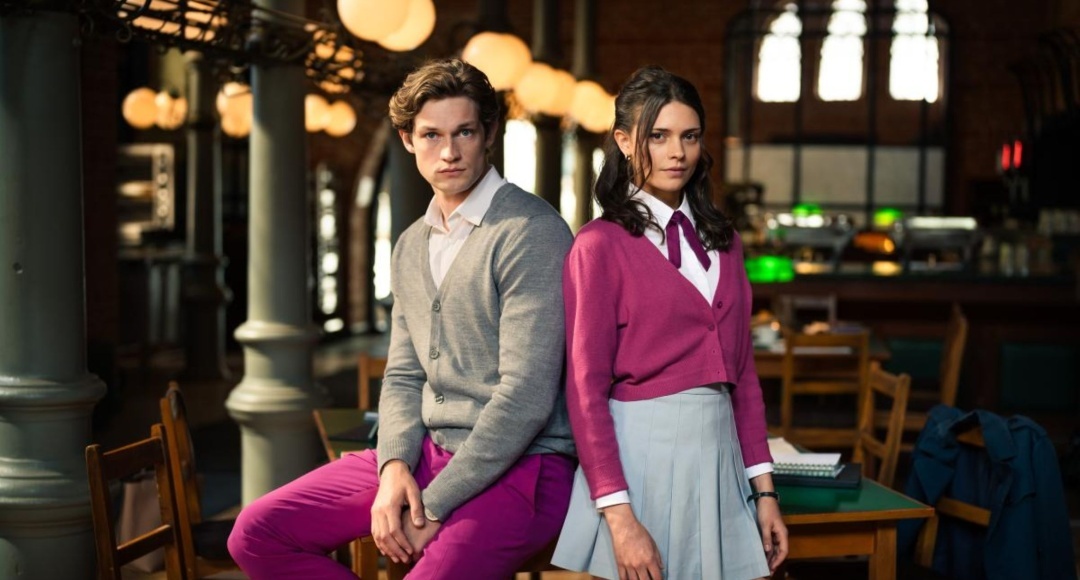 Amazon-Serie "Maxton Hall" springt über die 2-Millionen-Marke